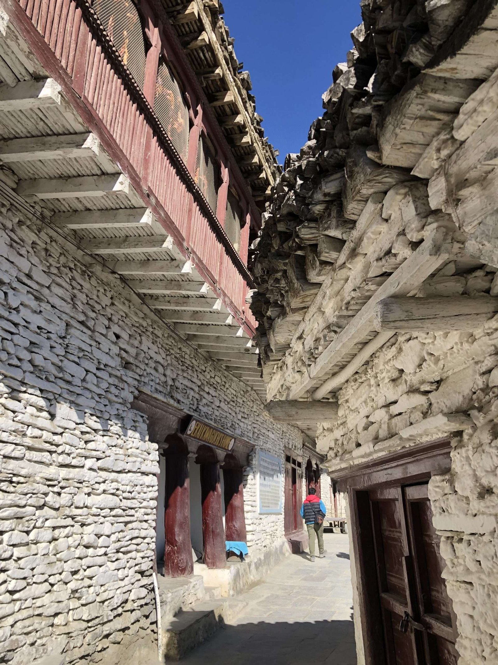 Visit Marpha - A traditional mountain village in Himalayas